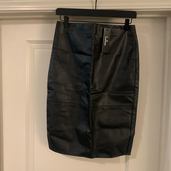 Lulus | Skirts | Skirt | Poshmark